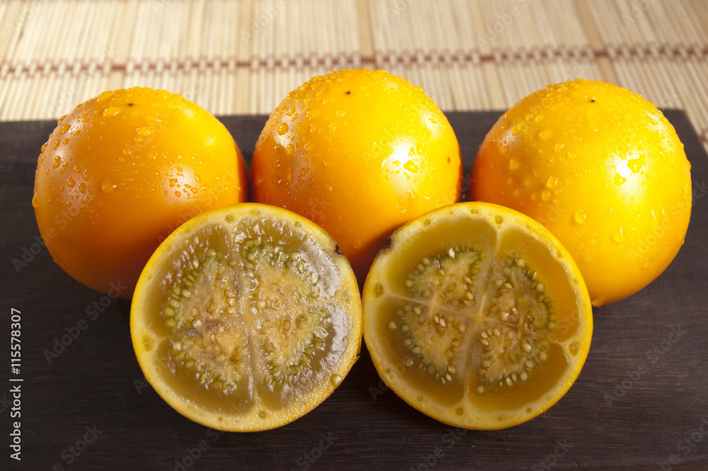 Lulo foto de Stock | Adobe Stock