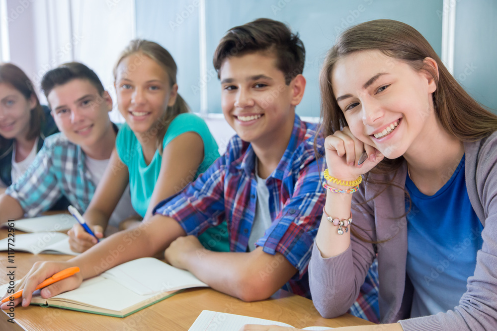 teens in classroom Stock-Foto | Adobe Stock