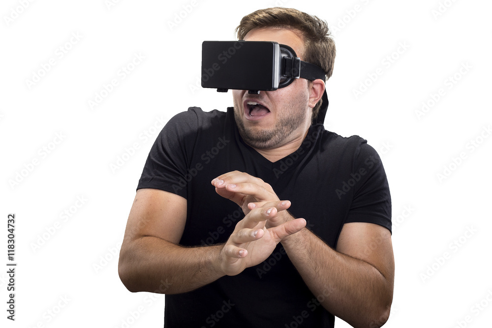 Gamer reaction to a scary immersive virtual reality exprience on a ...