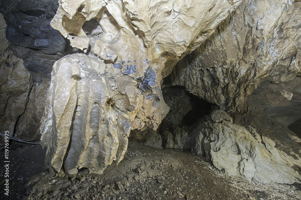 Le grotte dell arco a Bellegra, Roma. Con delle bellissime pitture ...