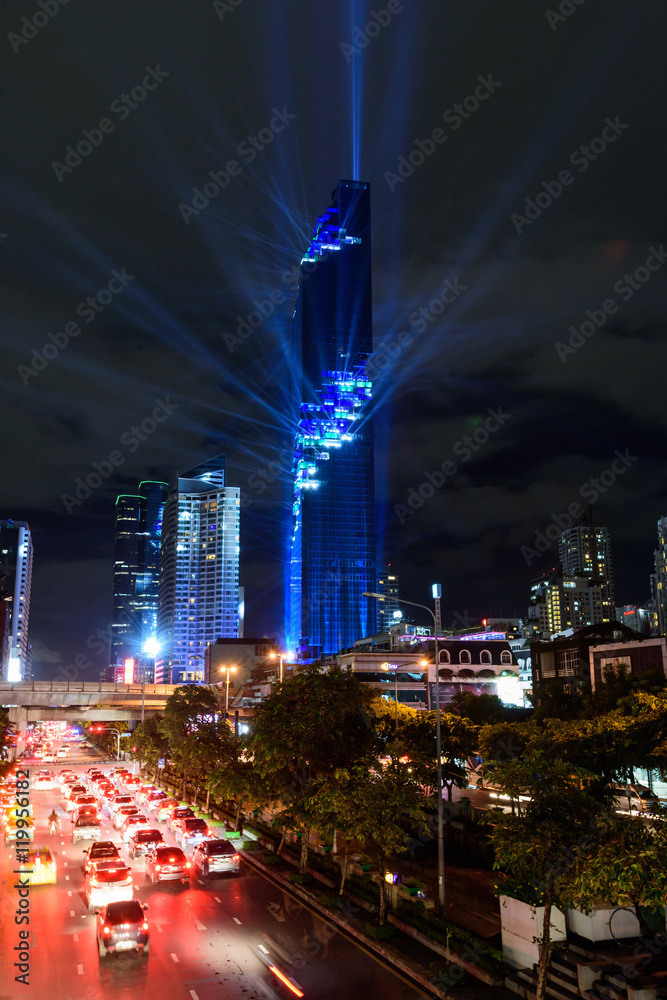 Lighting show in Grand opening mahanakhon tower in night time. New ...