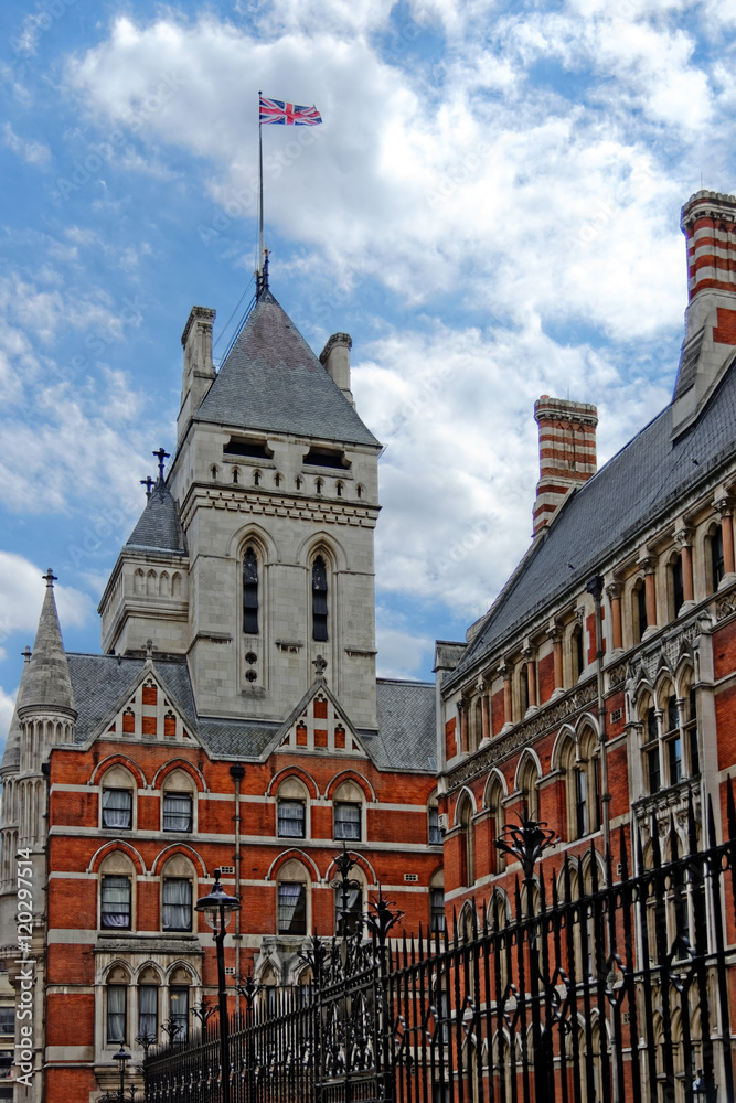 Royal courts of justice in London at the back, commonly called the Law ...