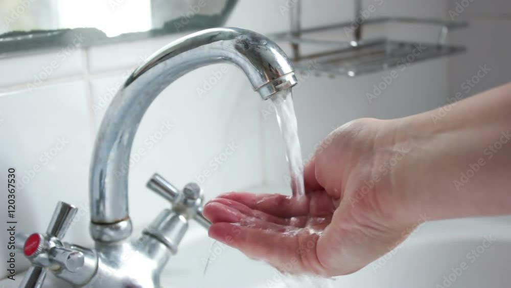 Water from opened faucet Stock ビデオ | Adobe Stock