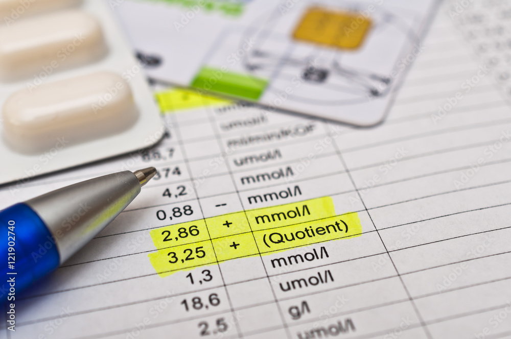 Arztbesuch Auswertung Blutwerte Stock Photo | Adobe Stock