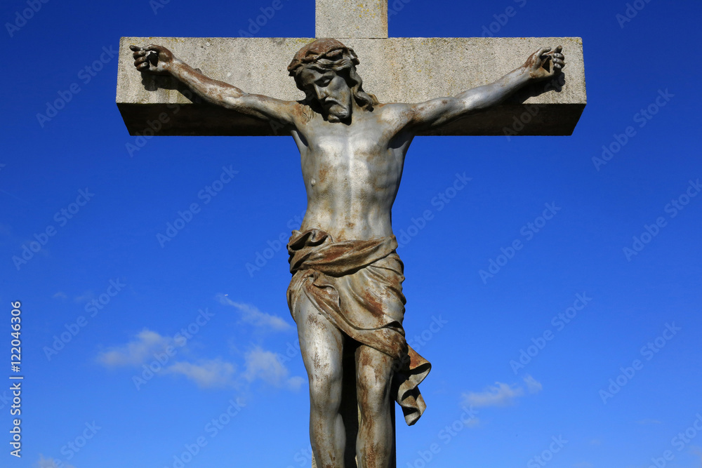 Jésus-Christ sur la croix. / Jesus on the cross. Stock Photo | Adobe Stock