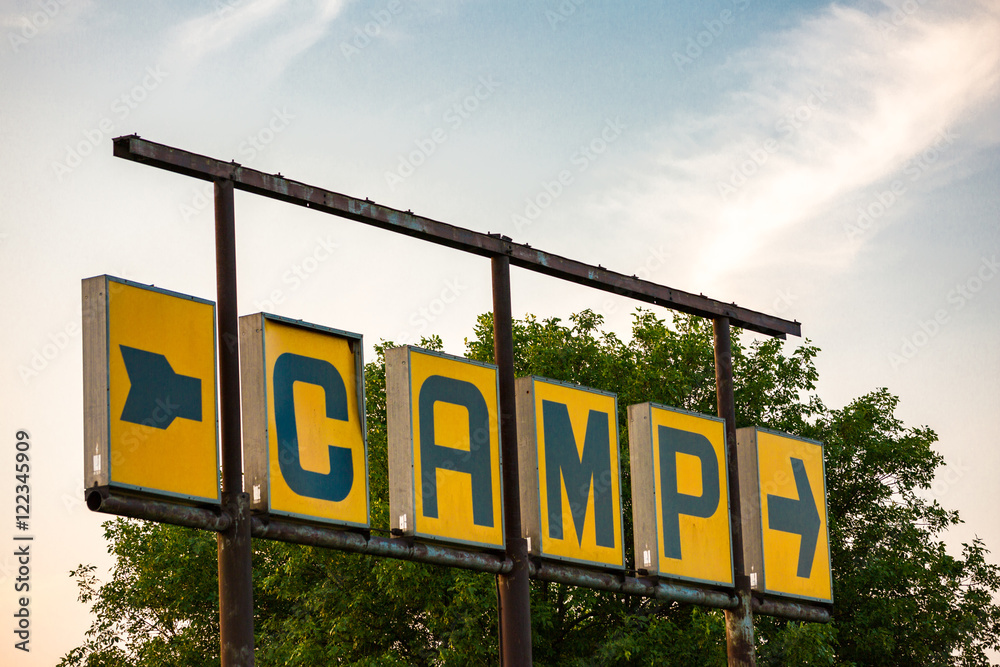 CAMP Sign With Arrow Pointing Right Stock Photo | Adobe Stock