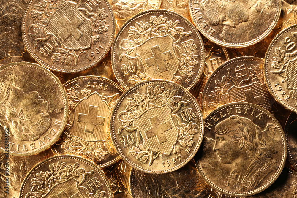 Schweizer Goldvreneli als Hintergrundbild Stock-Foto | Adobe Stock