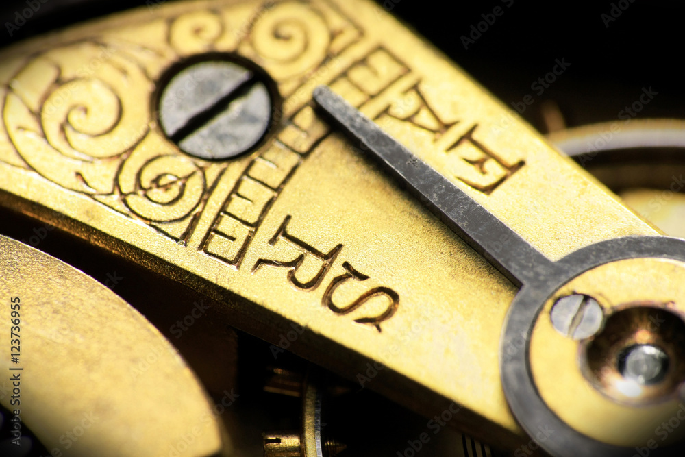 Vintage tarnished pocket watch fast or slow, ahead/rear, hurry or late ...