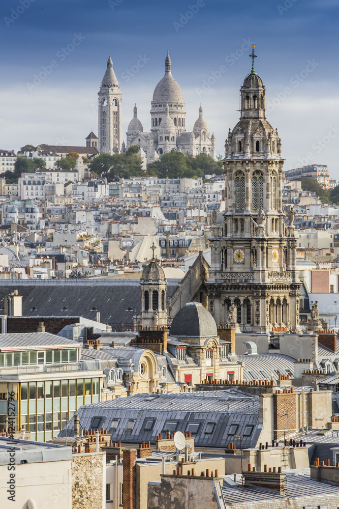 Les toits de Paris depuis Haussmann Stock Photo | Adobe Stock