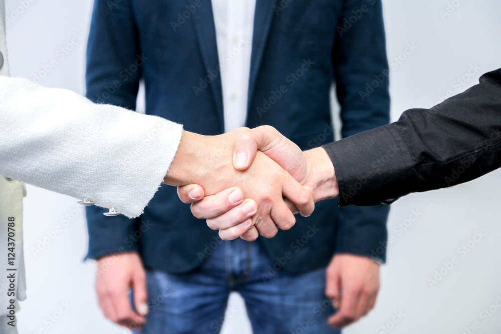 Handschlag Stock-Foto | Adobe Stock