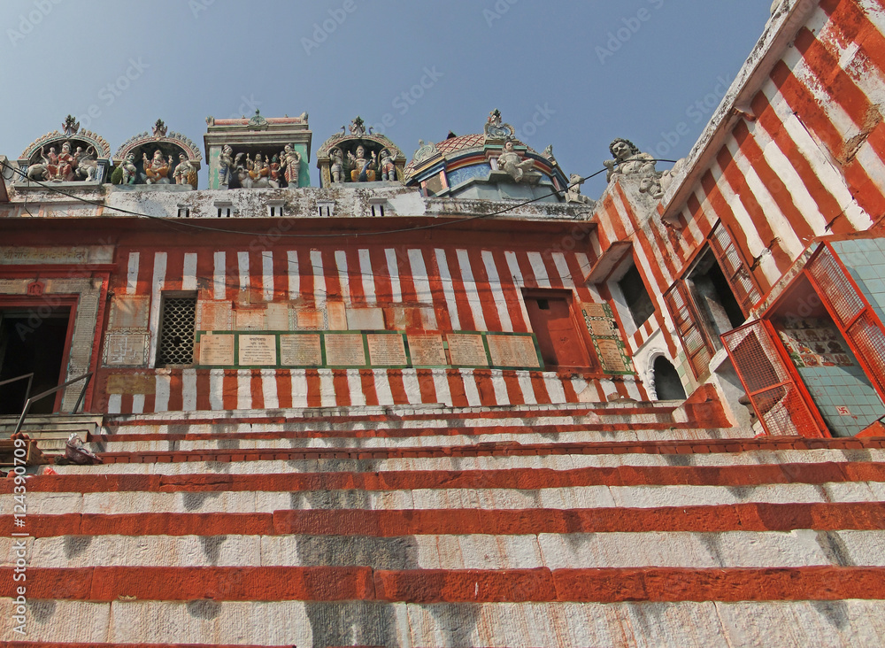 Steps leading up to Shiva Temple, Kedara GhatVaranasi, India Stock ...