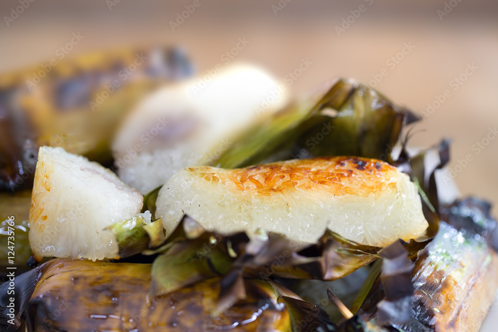 Grilled Sticky rice with taro original Thai dessert / Adjustment image ...