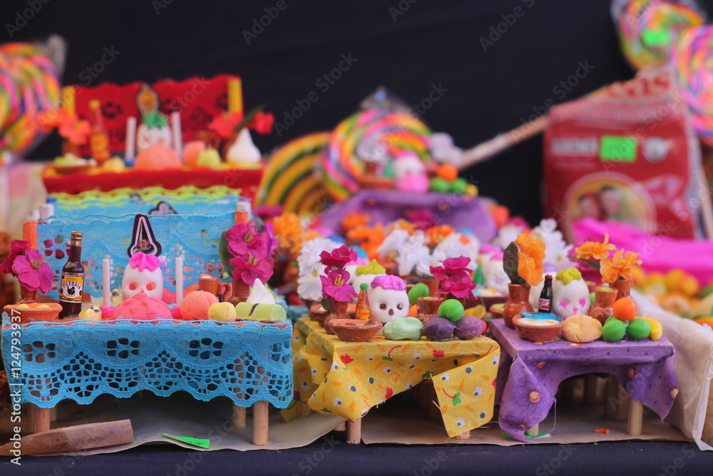 Día de muertos México mini ofrendas Stock Photo | Adobe Stock