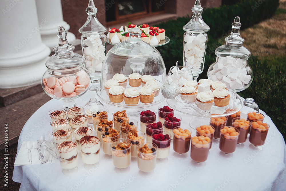 Candy Bars At Wedding Receptions