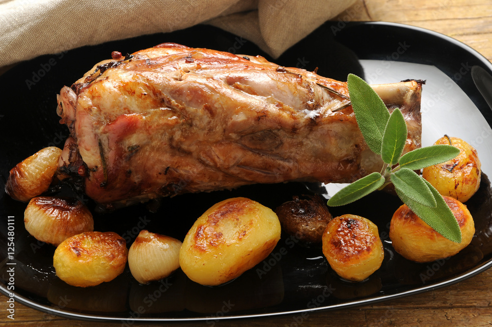 Ham hock Chân giò Fläsklägg Golonka Stinco di maiale Hachse hough lacón ...