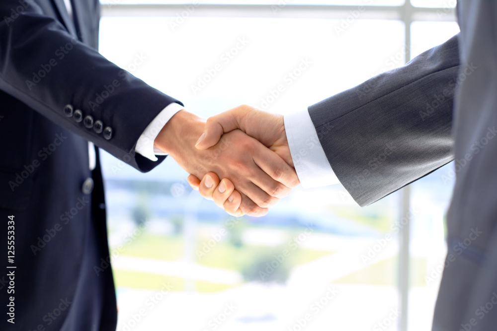 Business handshake Stock-Foto | Adobe Stock