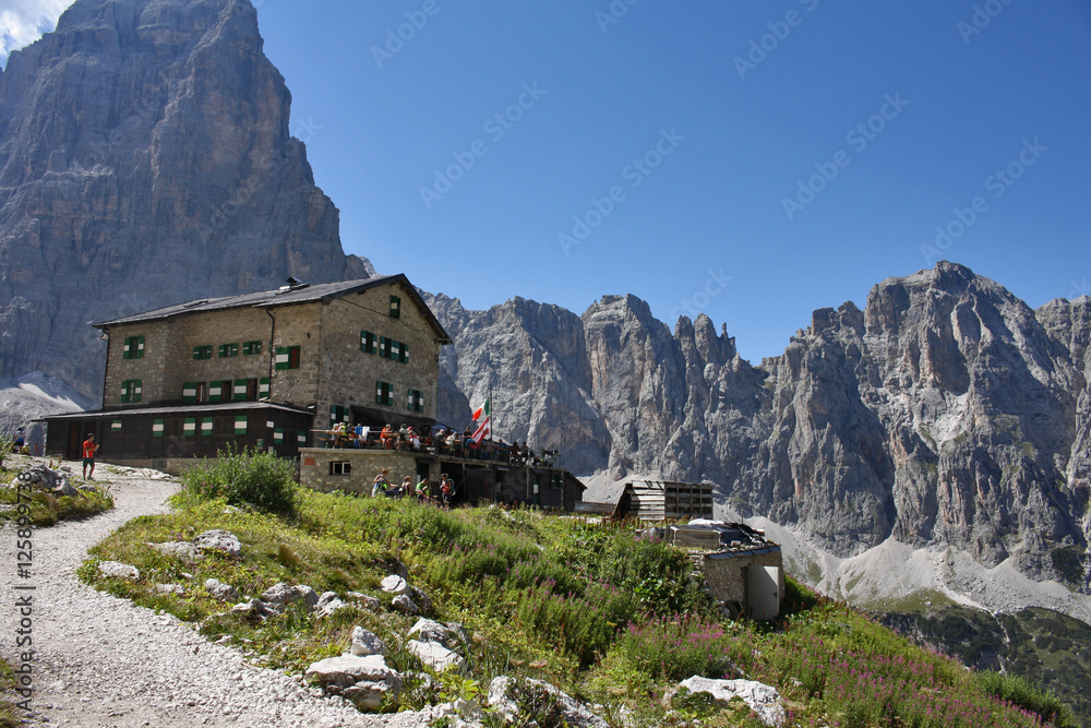 RIFUGIO BRENTEI IN TRENTINO Stock-Foto | Adobe Stock