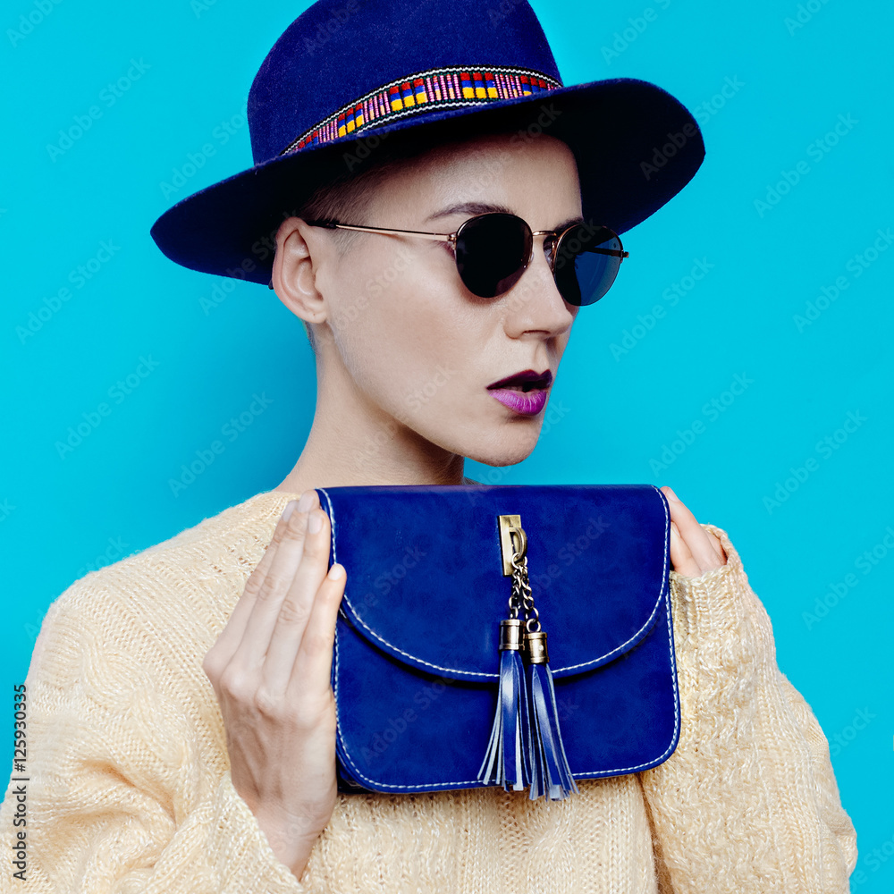 Country model with stylish accessories. Hat, glasses and bag Stock ...