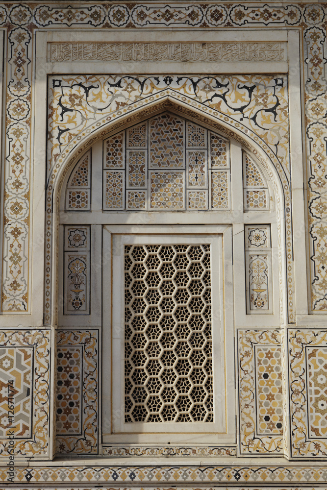 Window detail with inlaid stones and screen. Itmad-ud-Daulah's Tomb ...