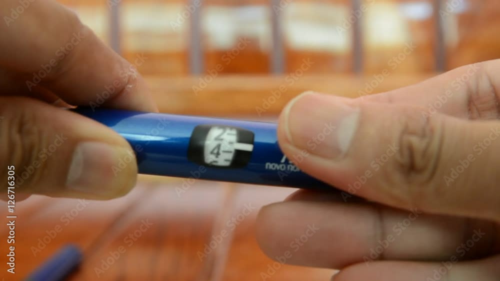 pen insulin, Acting Insulin, Prepare a pen needle injections of insulin ...