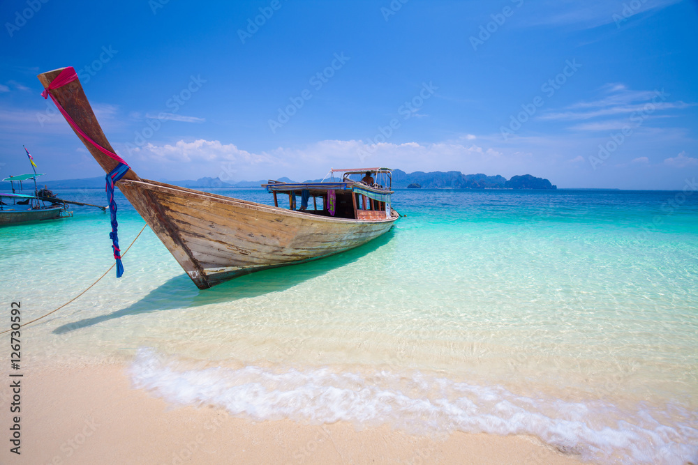 Poda island wall mural wallpaper | Muraledesign.com