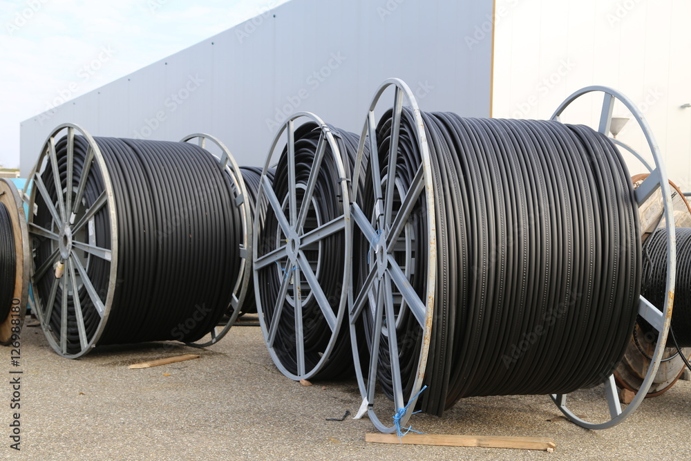 Kabeltrommel Stock-Foto | Adobe Stock