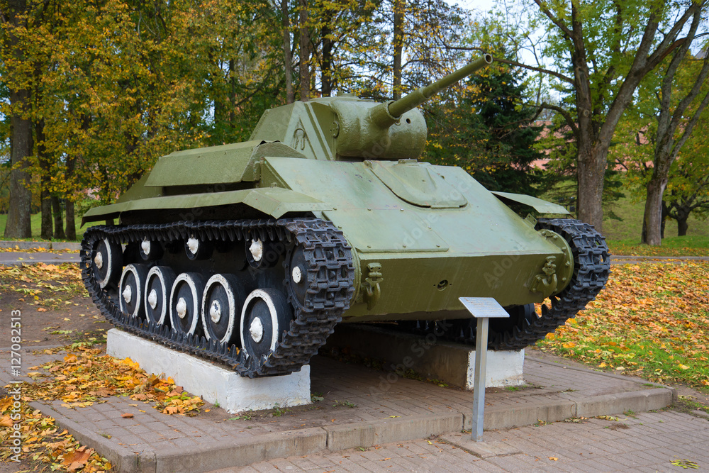 Soviet light tank T-70M, october day. A fragment of the memorial of ...