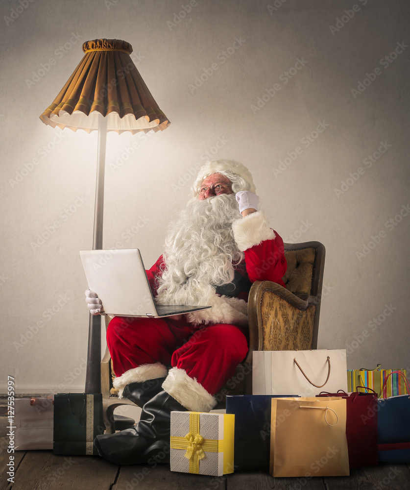 Tech Santa Claus Stock-Foto | Adobe Stock