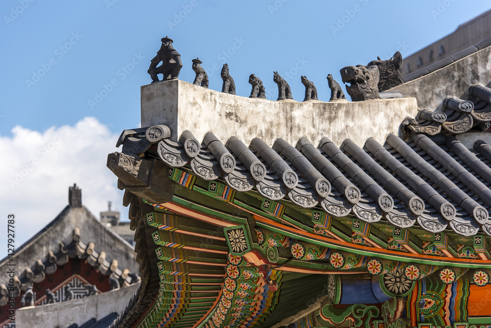 Details of the Traditional Korean architecture - roof in Changdeokgung ...