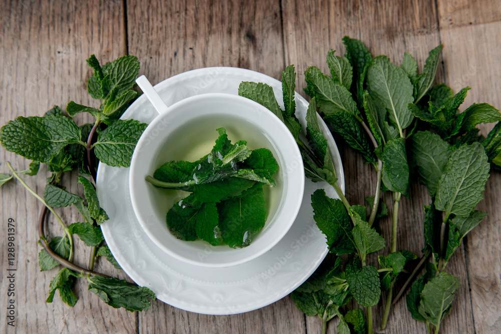 Pfefferminztee Stock-Foto | Adobe Stock