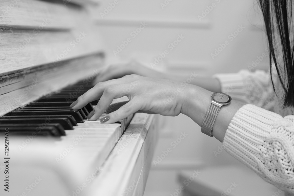 женские руки на клавишах рояля Stock Photo | Adobe Stock