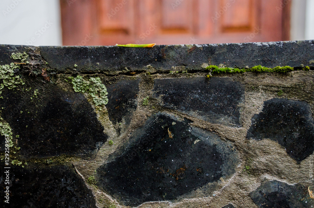 black wet granite tiles with water drops / pile of granite texture ...
