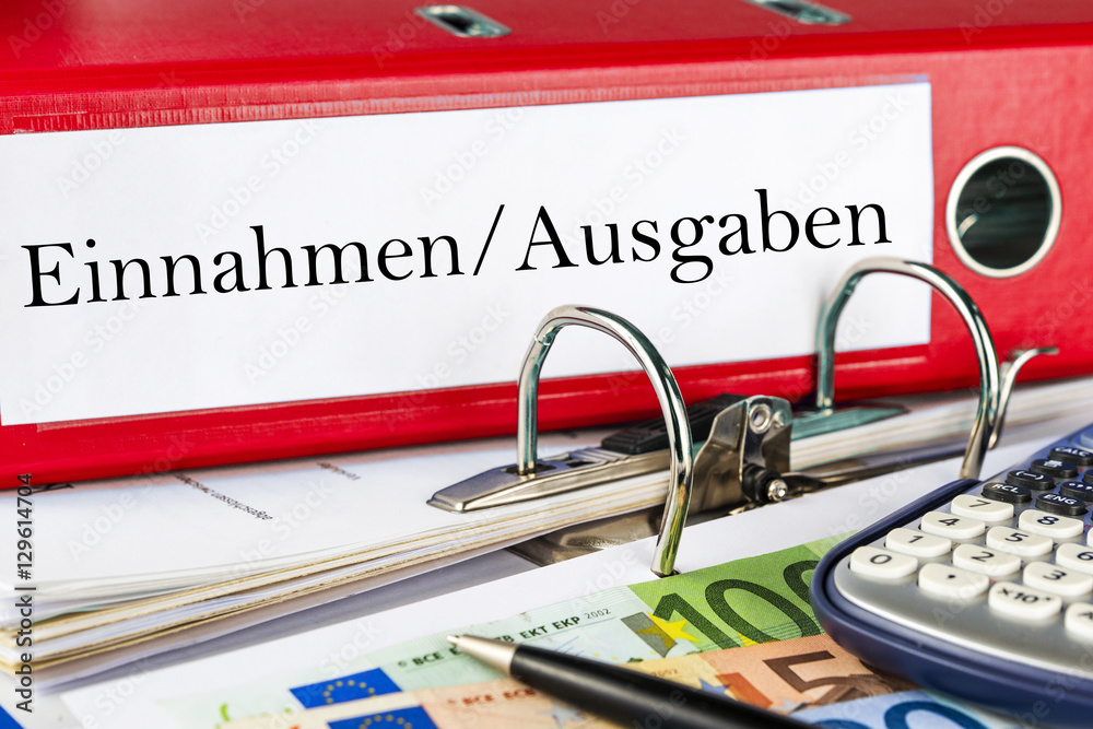 Einnahmen / Ausgaben Stock-Foto | Adobe Stock
