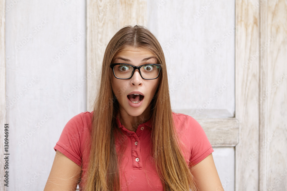 Human face expressions, emotions and feelings. Surprised and bug-eyed ...