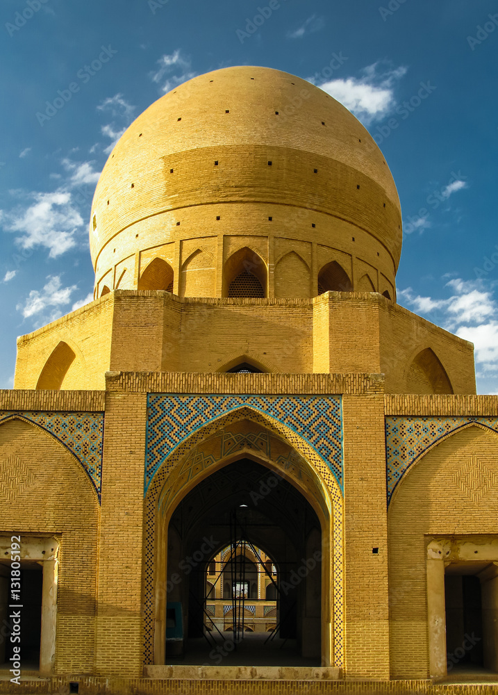 Poster Agha Bozorg Madrasa and Mosque, Kashan, Iran – Muurposter ...
