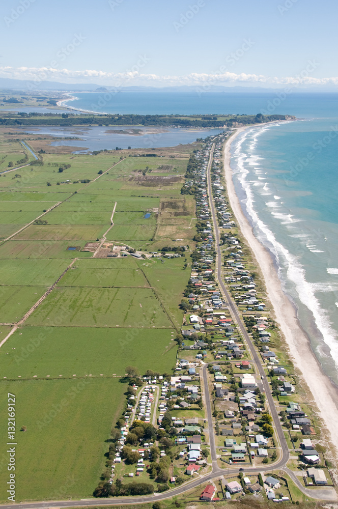 Foto Stock Aerial photo of Pukehina Beach Bay of Plenty New Zealand ...