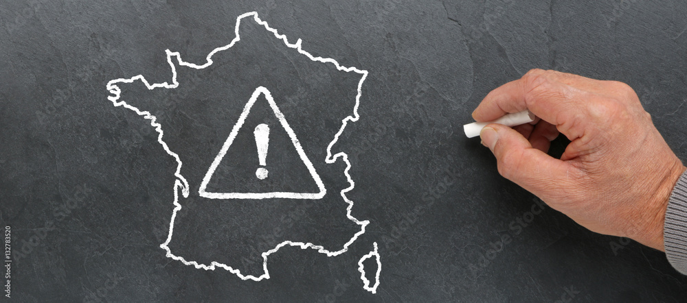 Carte de France avec panneau danger sur ardoise Stock Photo | Adobe Stock