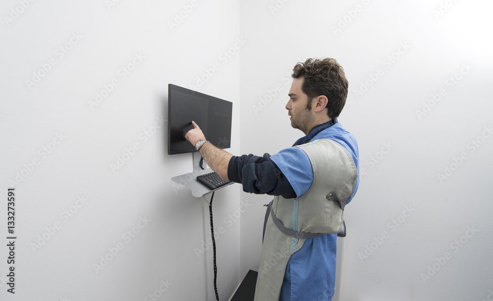 Vet doctor pointing at x-ray Stock Photo | Adobe Stock