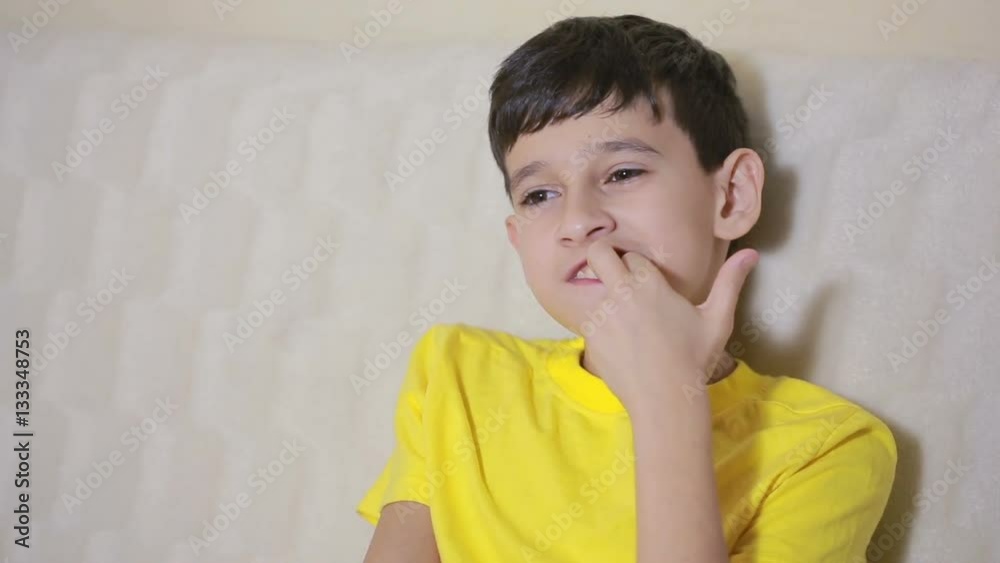 Boy biting his nails obsessive-compulsive disorder, child psychology ...