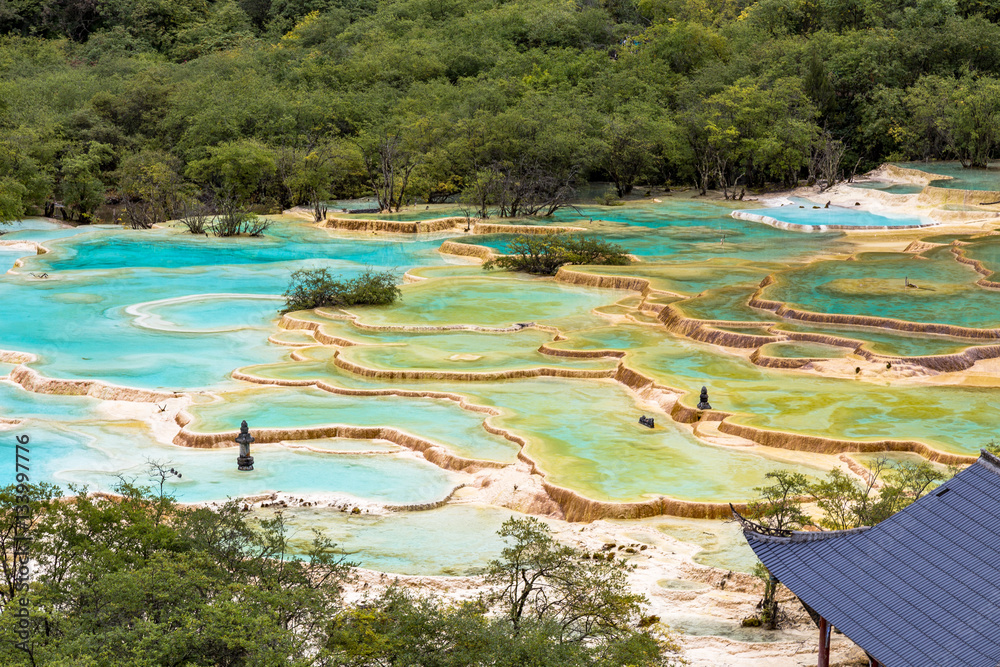 Huanglong National Park, Sichuan, China, famous for its colorful pools ...