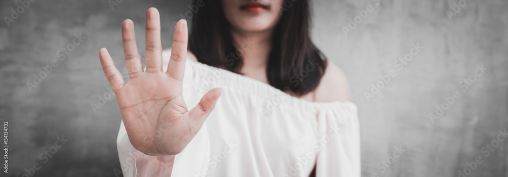 Closeup portrait young annoyed angry woman with bad attitude giving ...