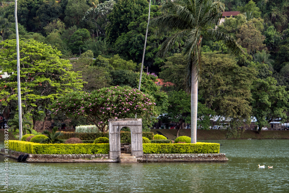 Ancient Capital of Sri Lanka, Kandy and it's popular and famous Lake ...