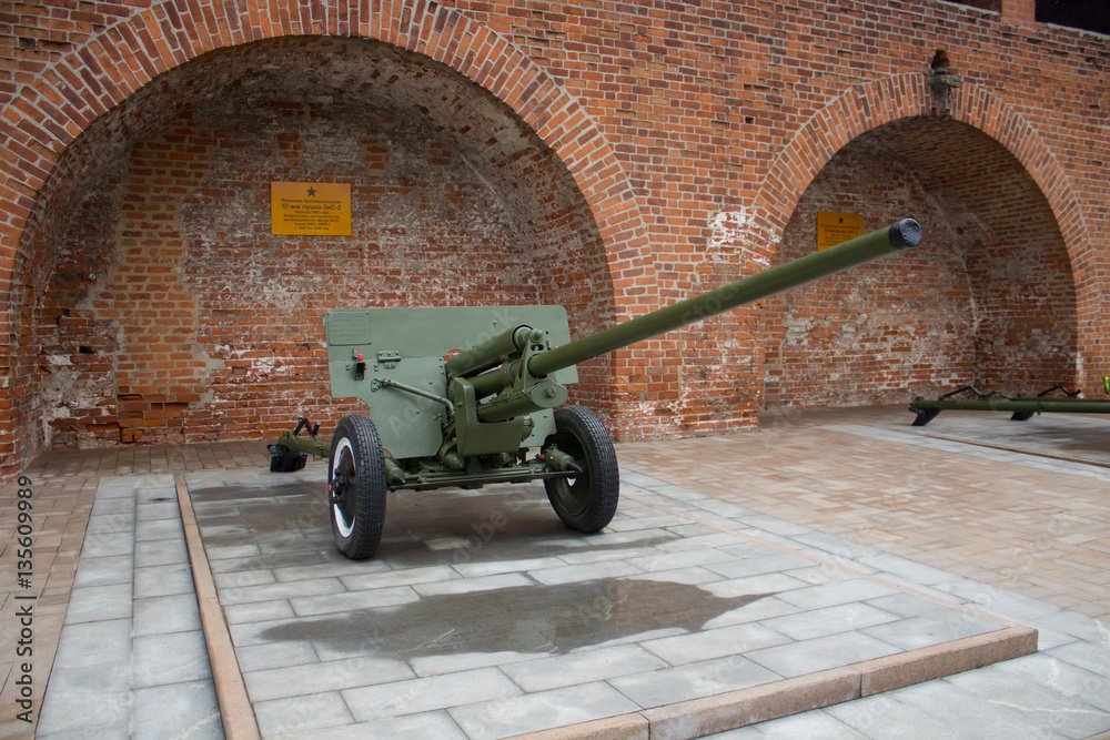 Soviet anti-tank 76 mm gun of the Second World War, ZIS-2 Stock Photo ...