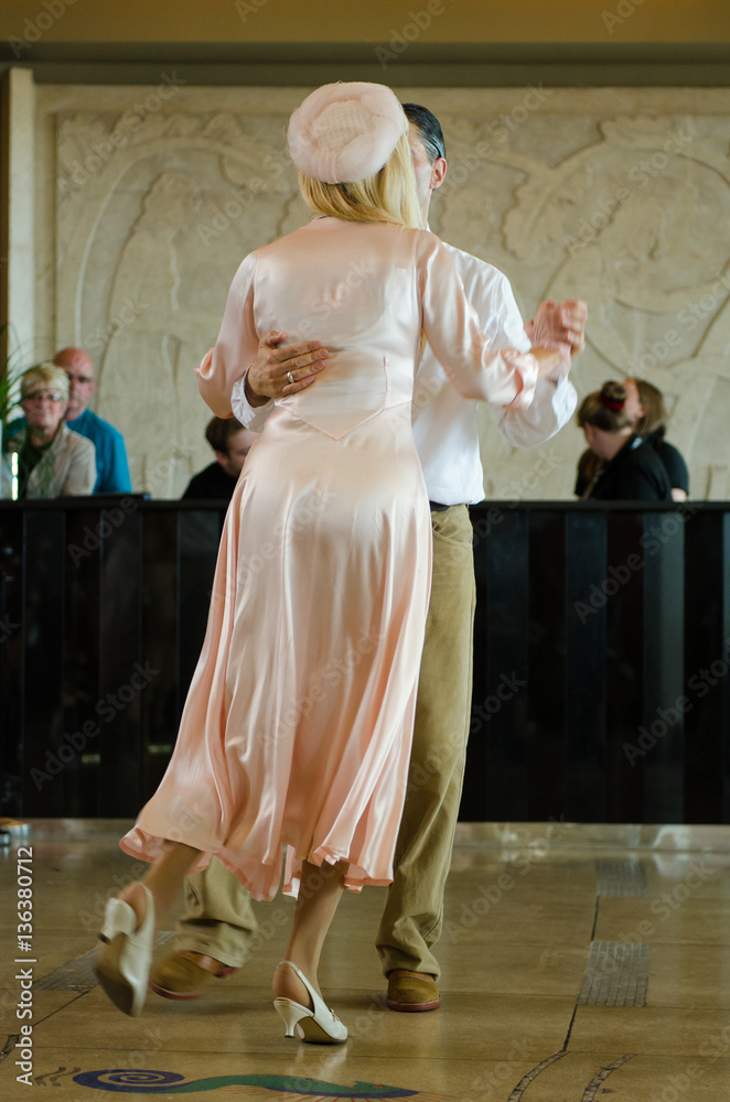 Morecambe, england, 10/10/2016, Retro vintage 1940s swing dancers ...