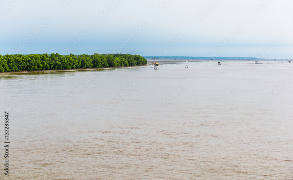 Little hut in the sea at Bang Taboon, Phetchaburi, Thailand Stock Photo ...