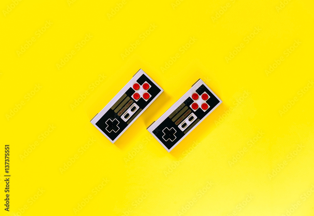 overhead of Retro NES Controller equipment in vogue in the 80s / 80s ...