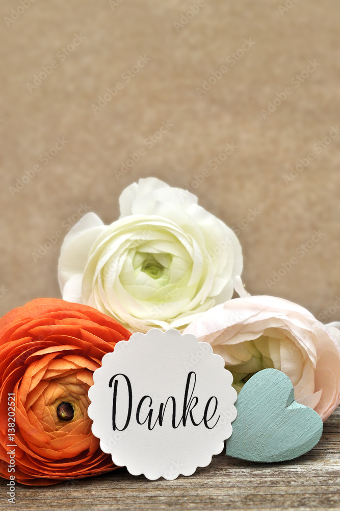 Danke - Blumen und Herz ภาพถ่ายสต็อก | Adobe Stock