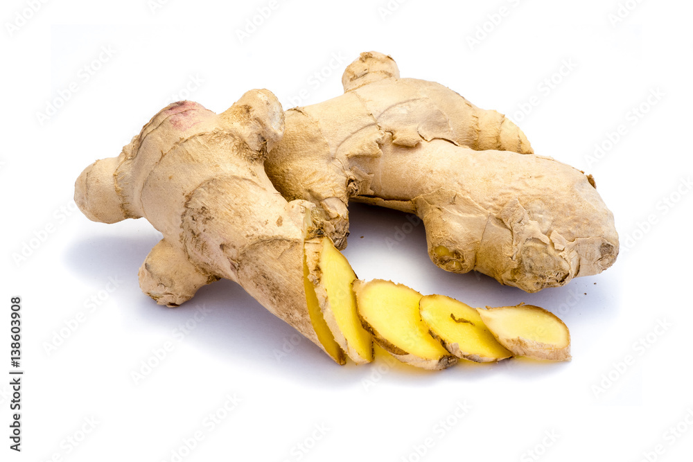 frischer Ingwer Ingwerwurzel Ingwerknolle isoliert freigestellt auf ...
