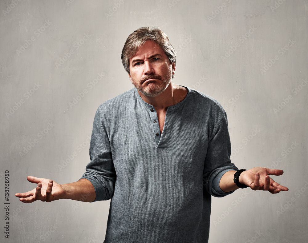 frustrated man foto de Stock | Adobe Stock