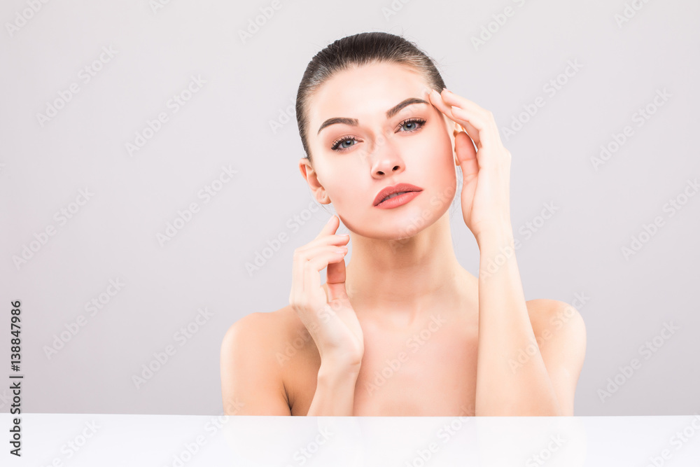Beauty Woman face Portrait. Beautiful Spa model Girl with Perfect Fresh ...